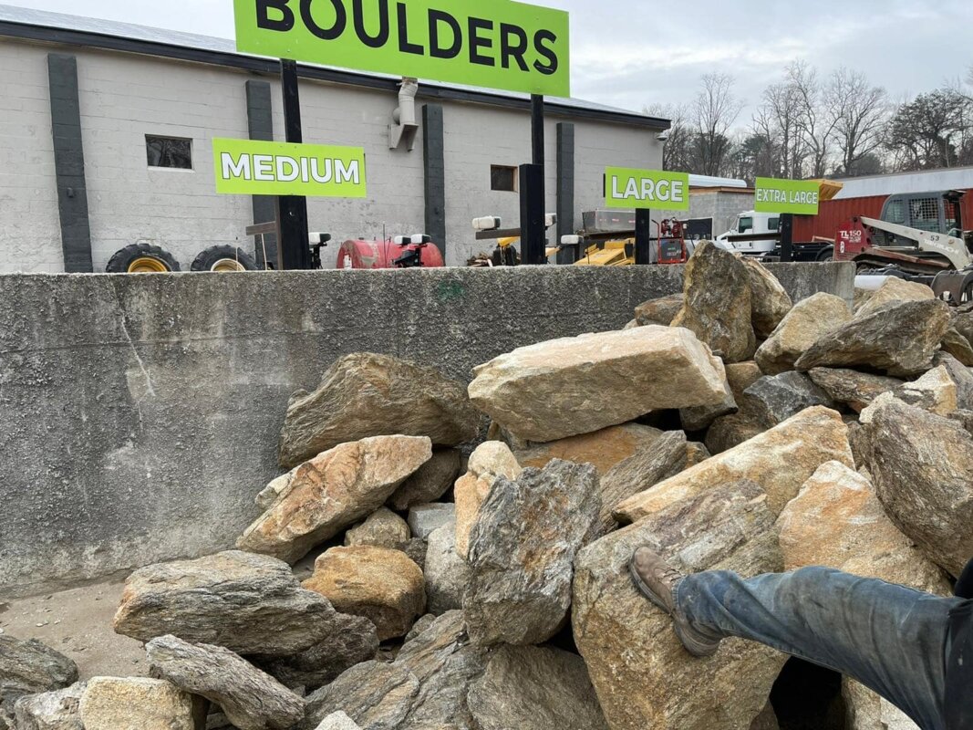 Medium Boulders - Champion Builder Supply